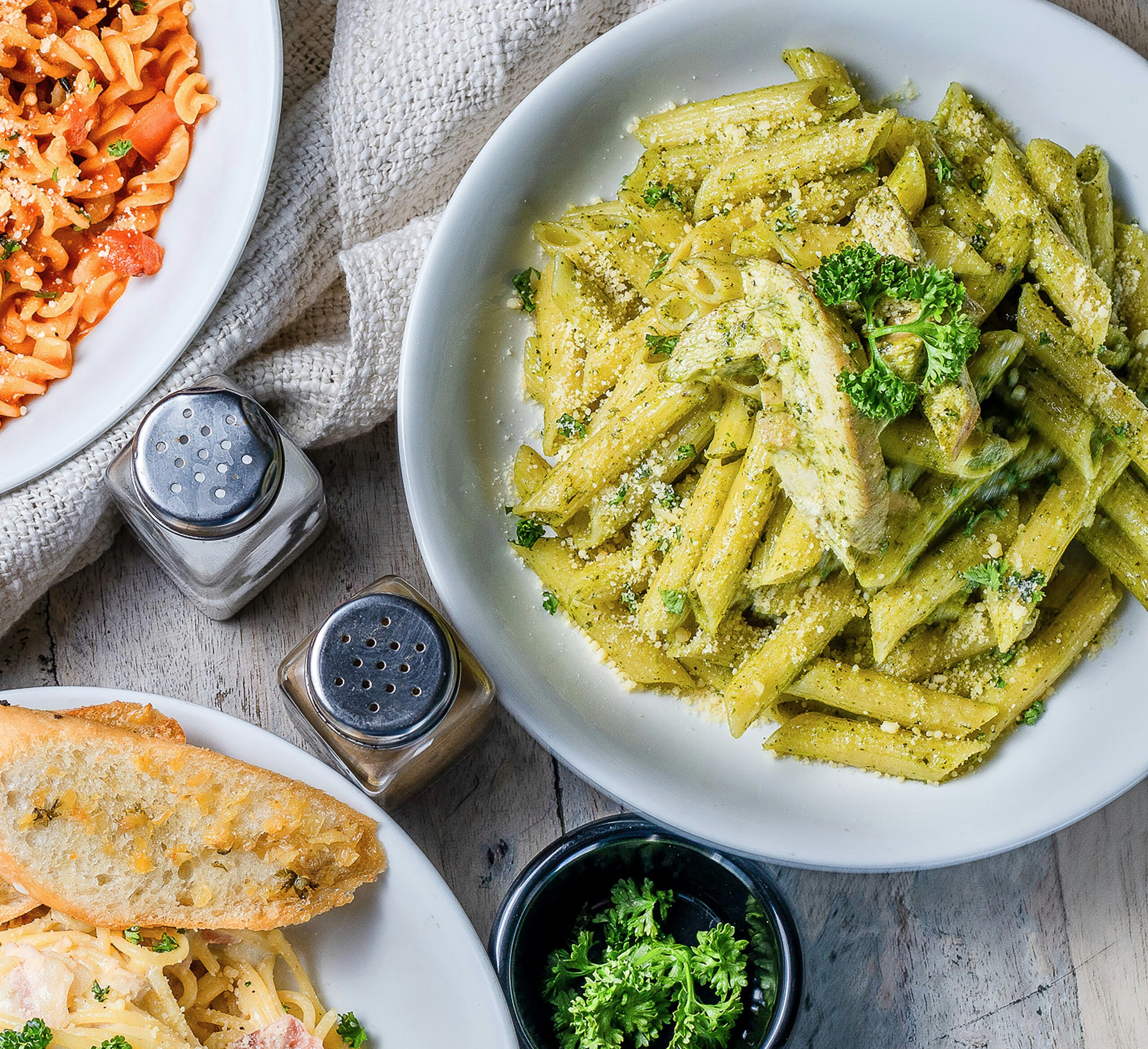 Authentic Pub Food & Bar Drinks Dalby | The Criterion Hotel Dalby